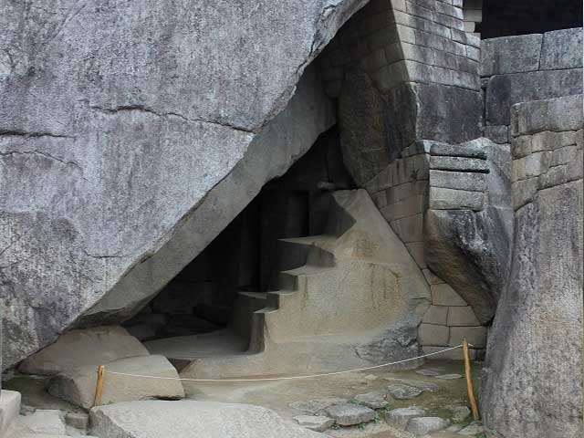 Machu Picchu Royal Tomb ★ HUCHUYPICCHU.COM